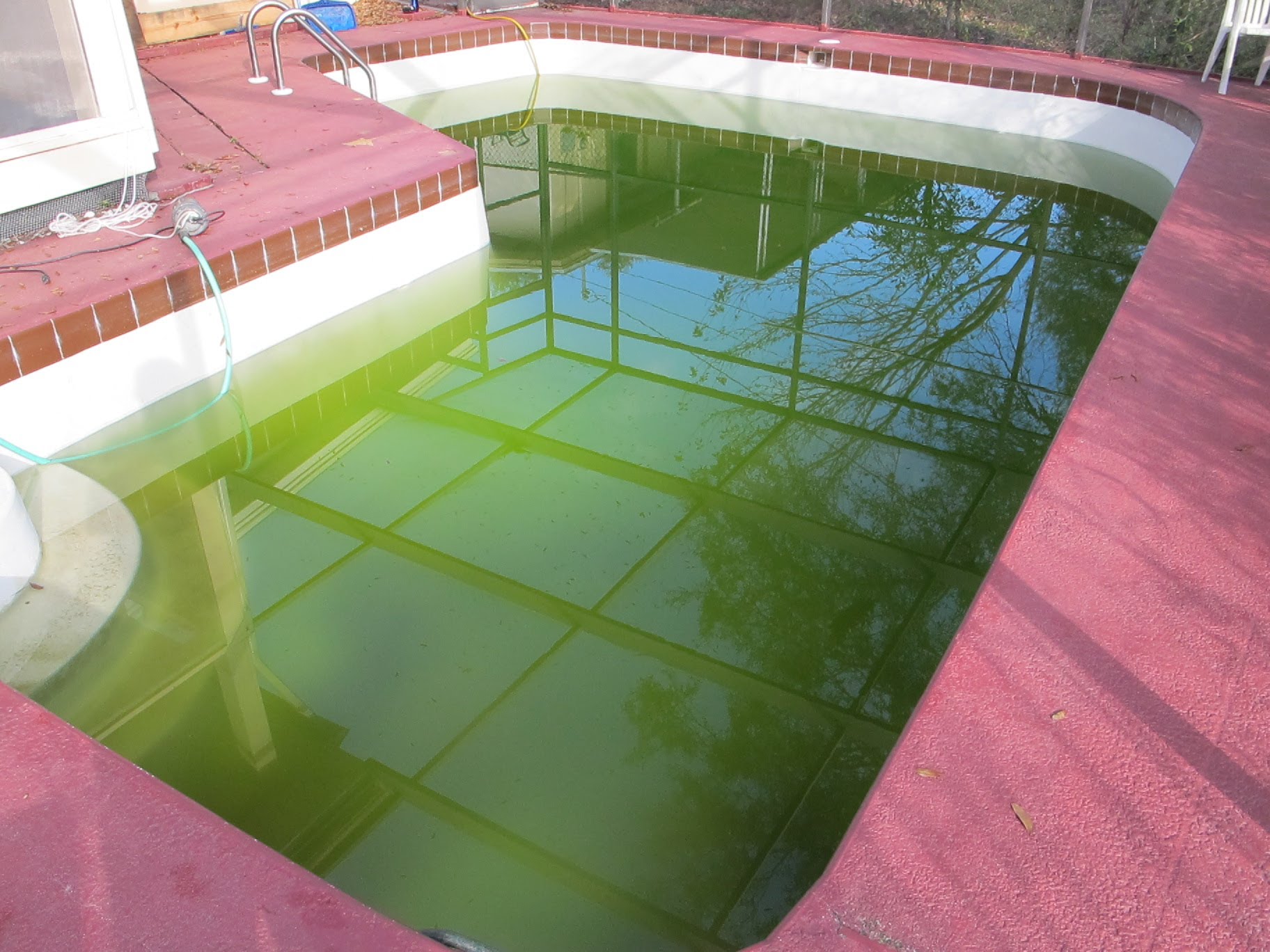 How To Clear Up Green Swimming Pool Water Pt. 1 - AWWA Water Filtration ...